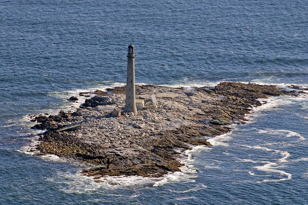 Boon Island Lighthouse - Visit Maine - Visit Maine Boon Island Lighthouse - Visit Maine - Visit Maine